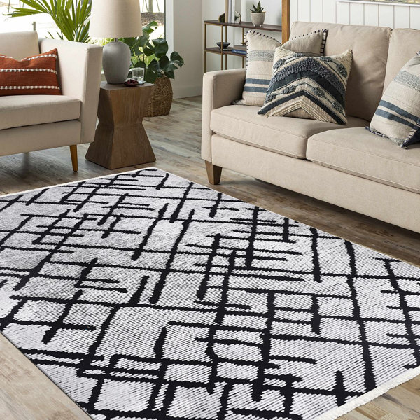 Williston Forge Amarria Geometric Machine Woven Grey Area Rug | Wayfair.co.uk